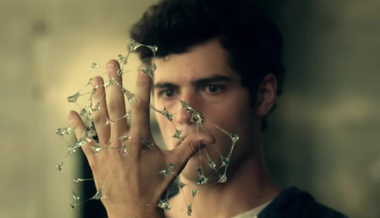 Max Steel - Plugged In