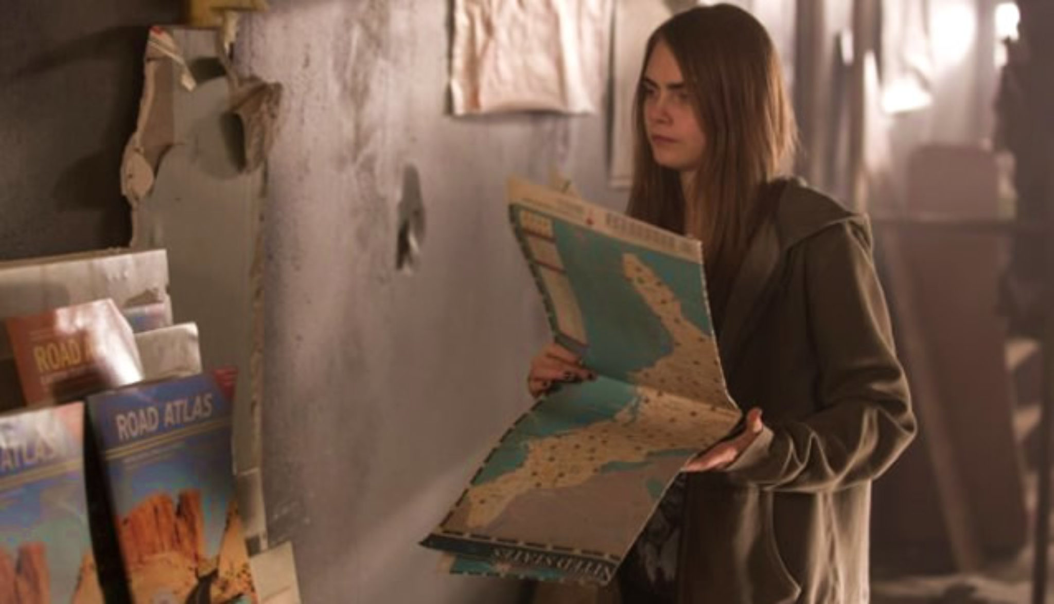 Paper Towns - Plugged In