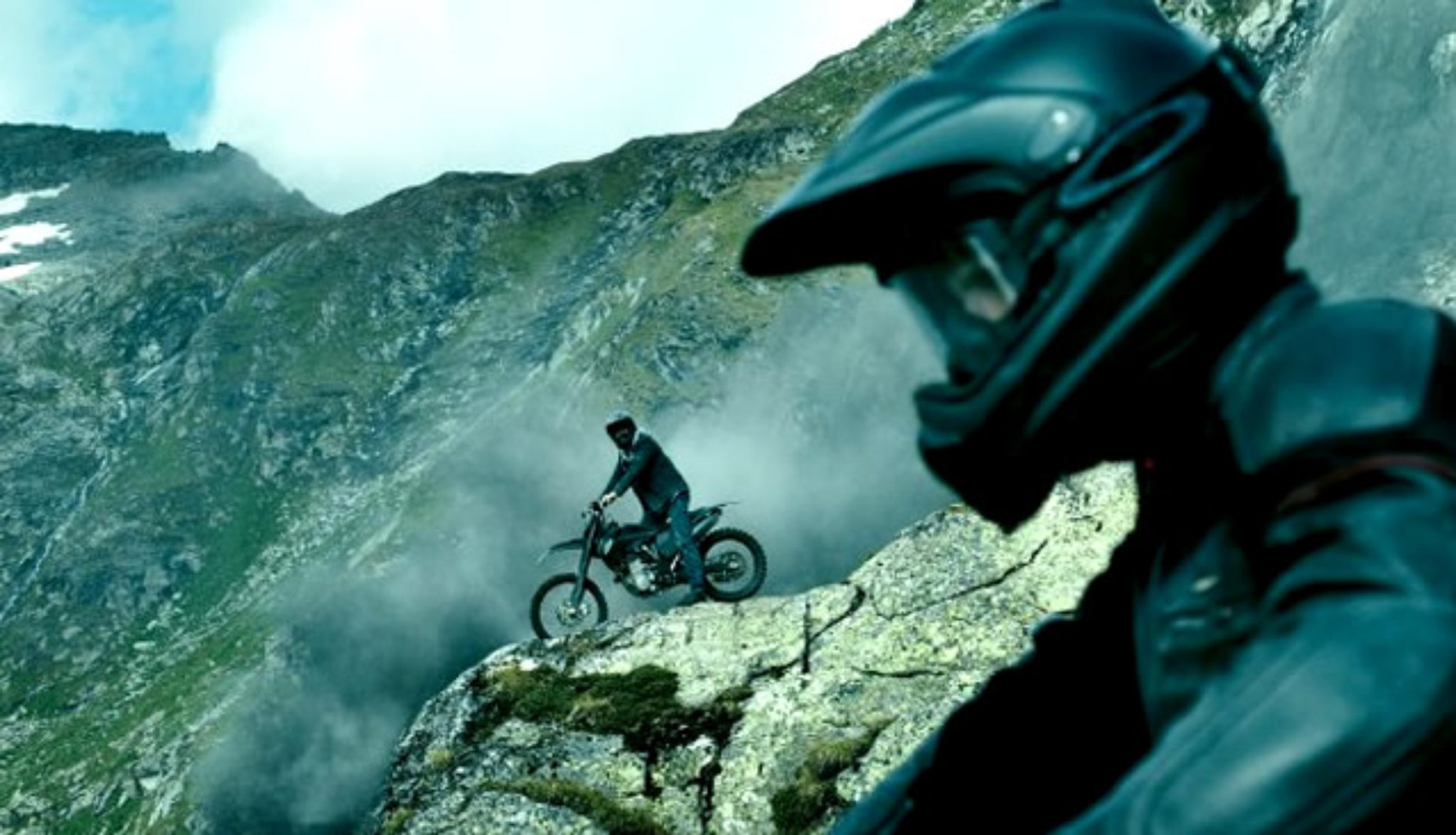 Point Break - Plugged In