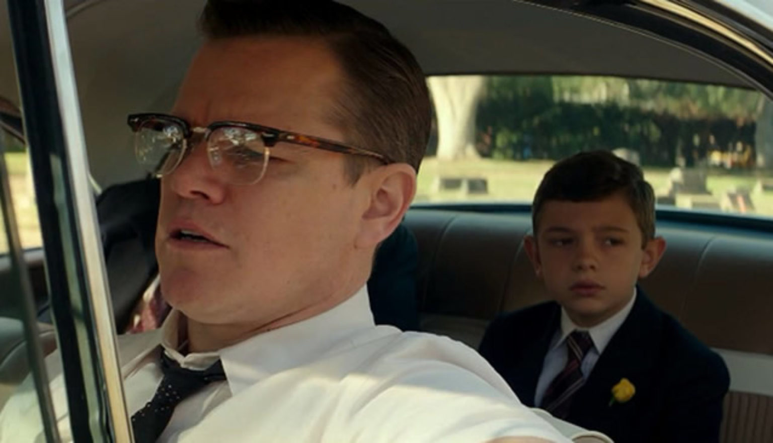 Suburbicon - Plugged In