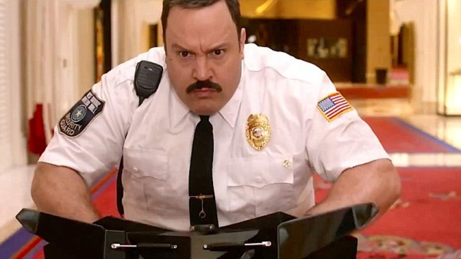 Paul Blart: Mall Cop - Plugged In