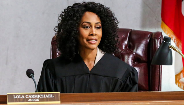 All rise - Plugged In