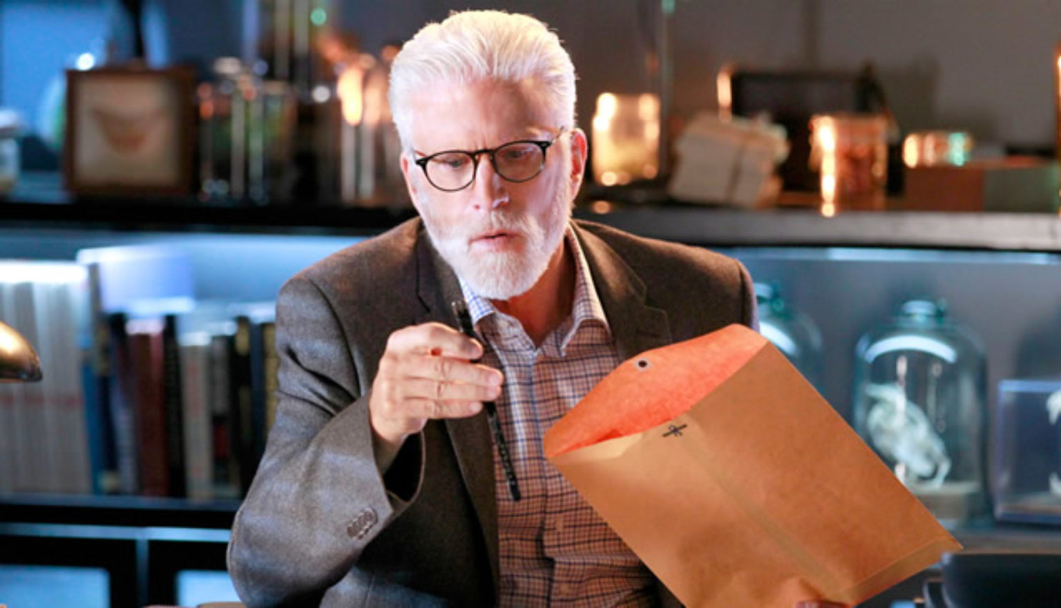 CSI: Crime Scene Investigation - Plugged In