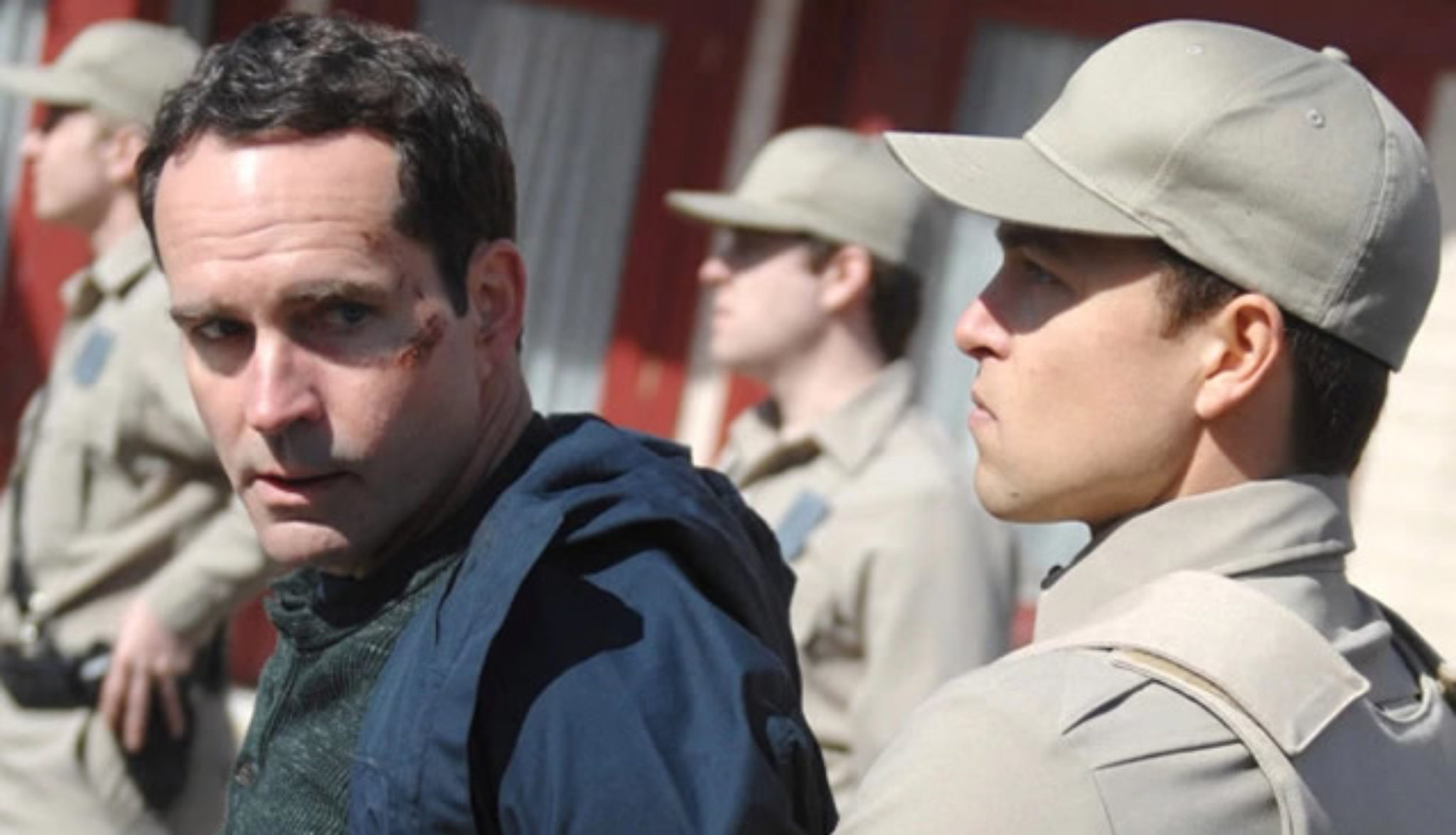 Wayward Pines - Plugged In