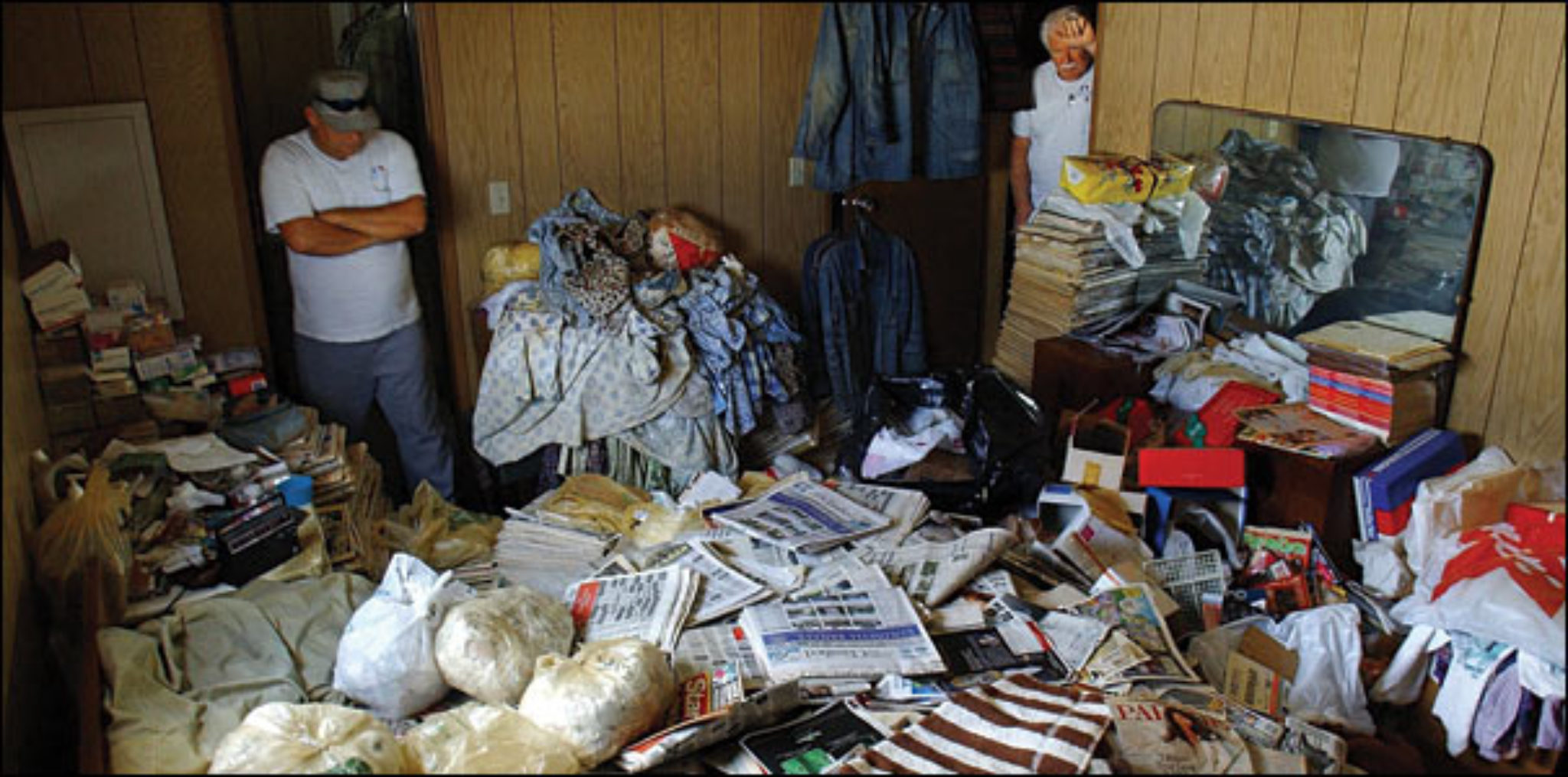 Hoarders - Plugged In