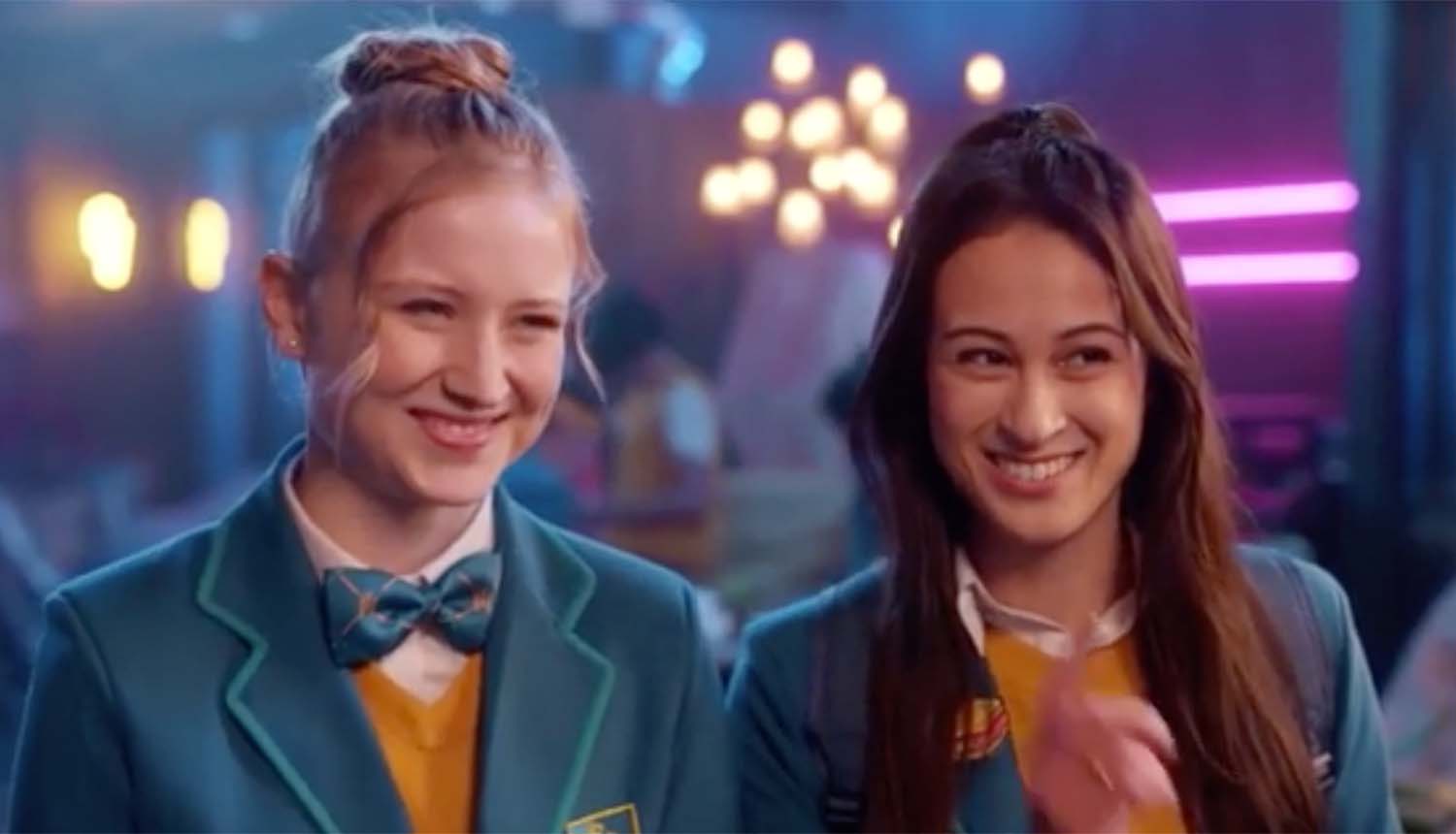 Misfit: The Series - Plugged In