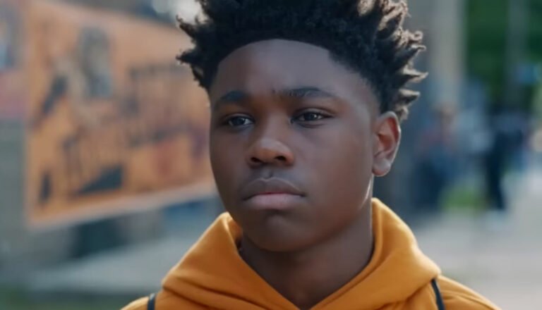 The Crossover - Plugged In