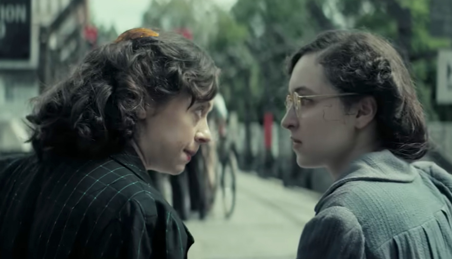 A Small Light - Plugged In