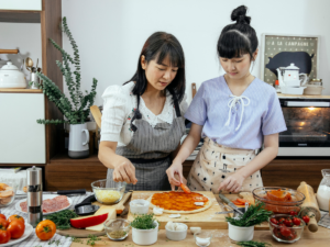 How to Foster a Screen-less Summer - Plugged In