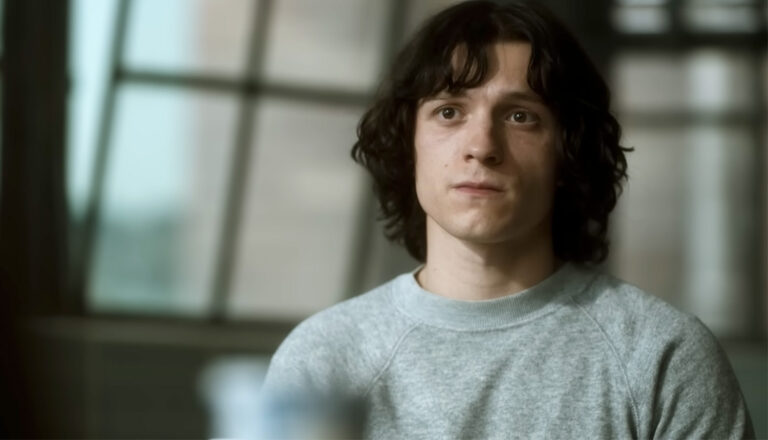 The Crowded Room - Plugged In