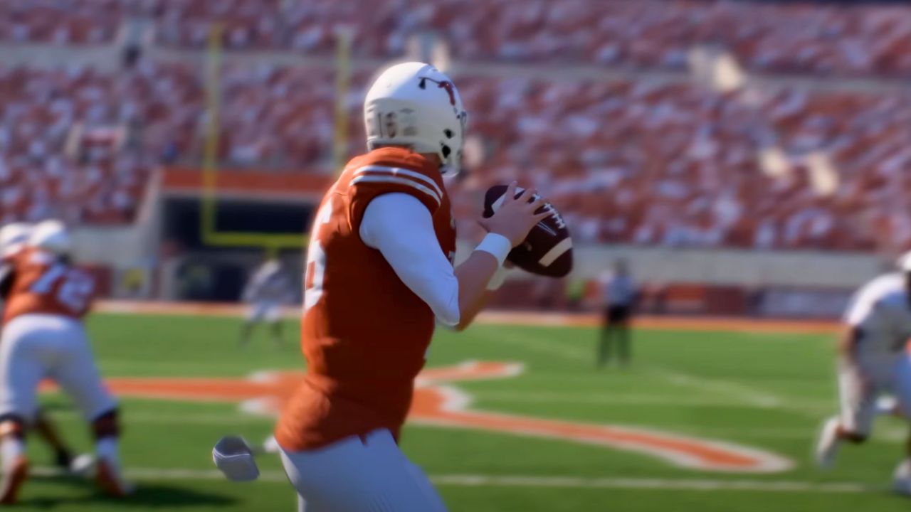 EA Sports College Football 26 - Plugged In