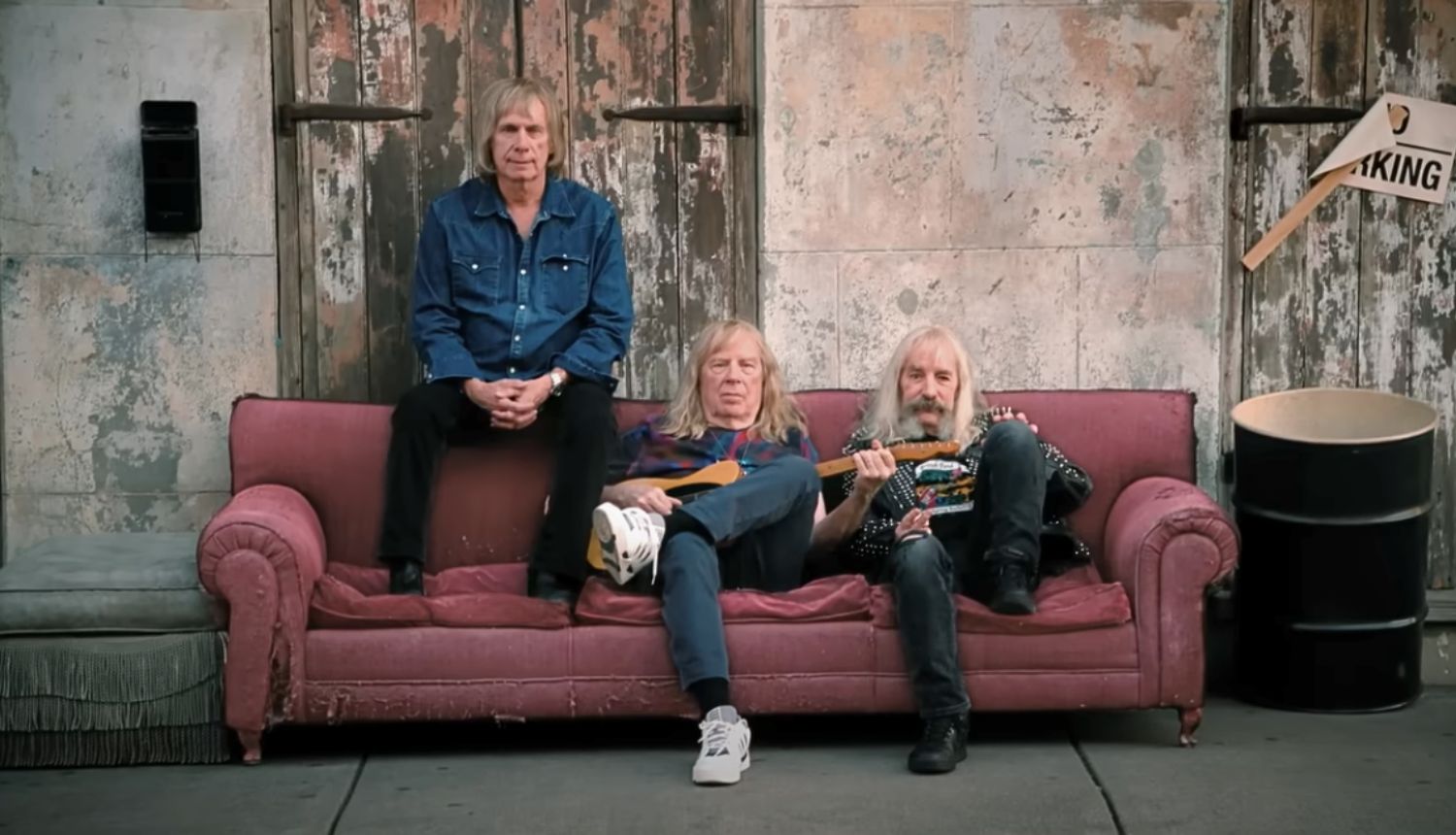 Spinal Tap II: The End Continues - Plugged In